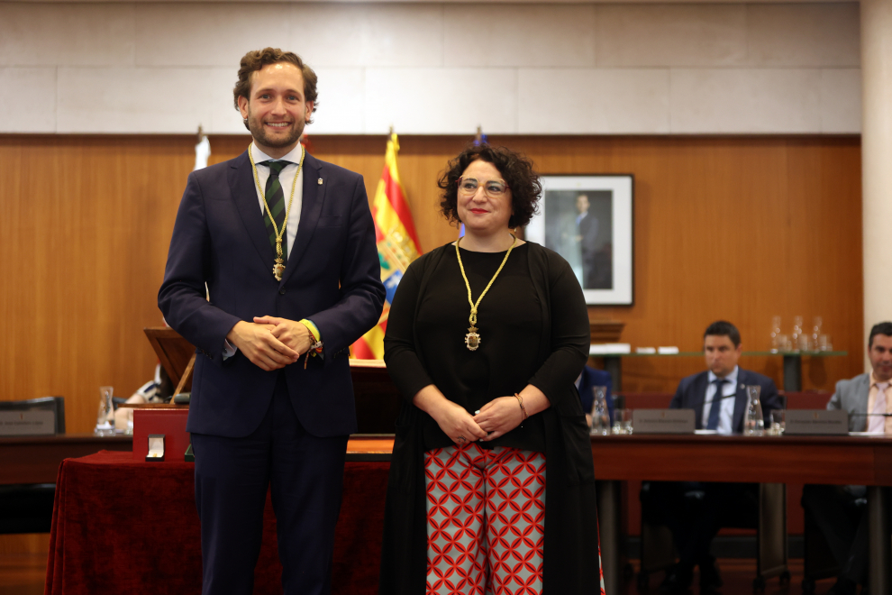 Investidura de Isaac Claver como presidente de la Diputación Provincial ...