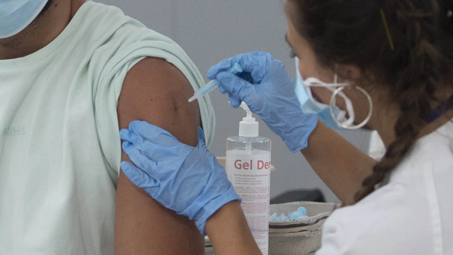 Sanidad y CCAA aprueban la cuarta dosis de la vacuna contra la covid en inmunodeprimidos