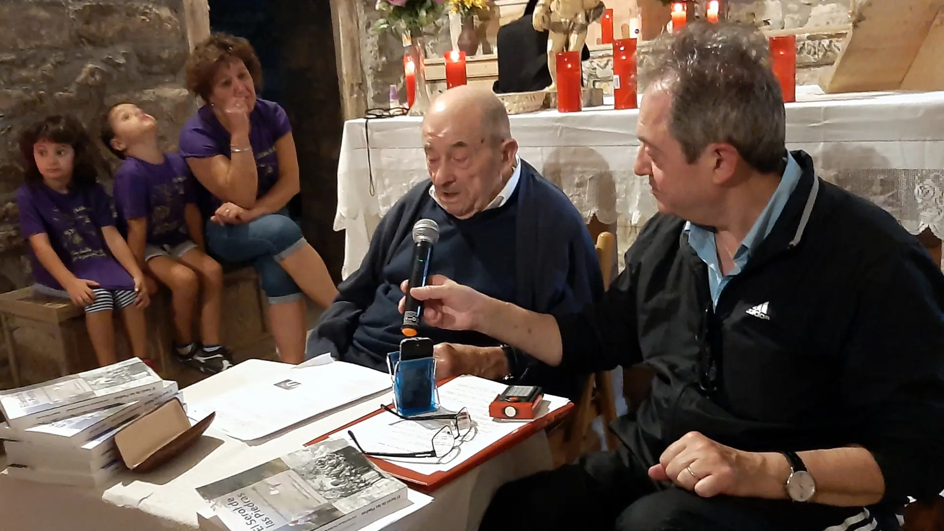 ‘El susurro de las piedras’, una visión multicolor de la historia del ...