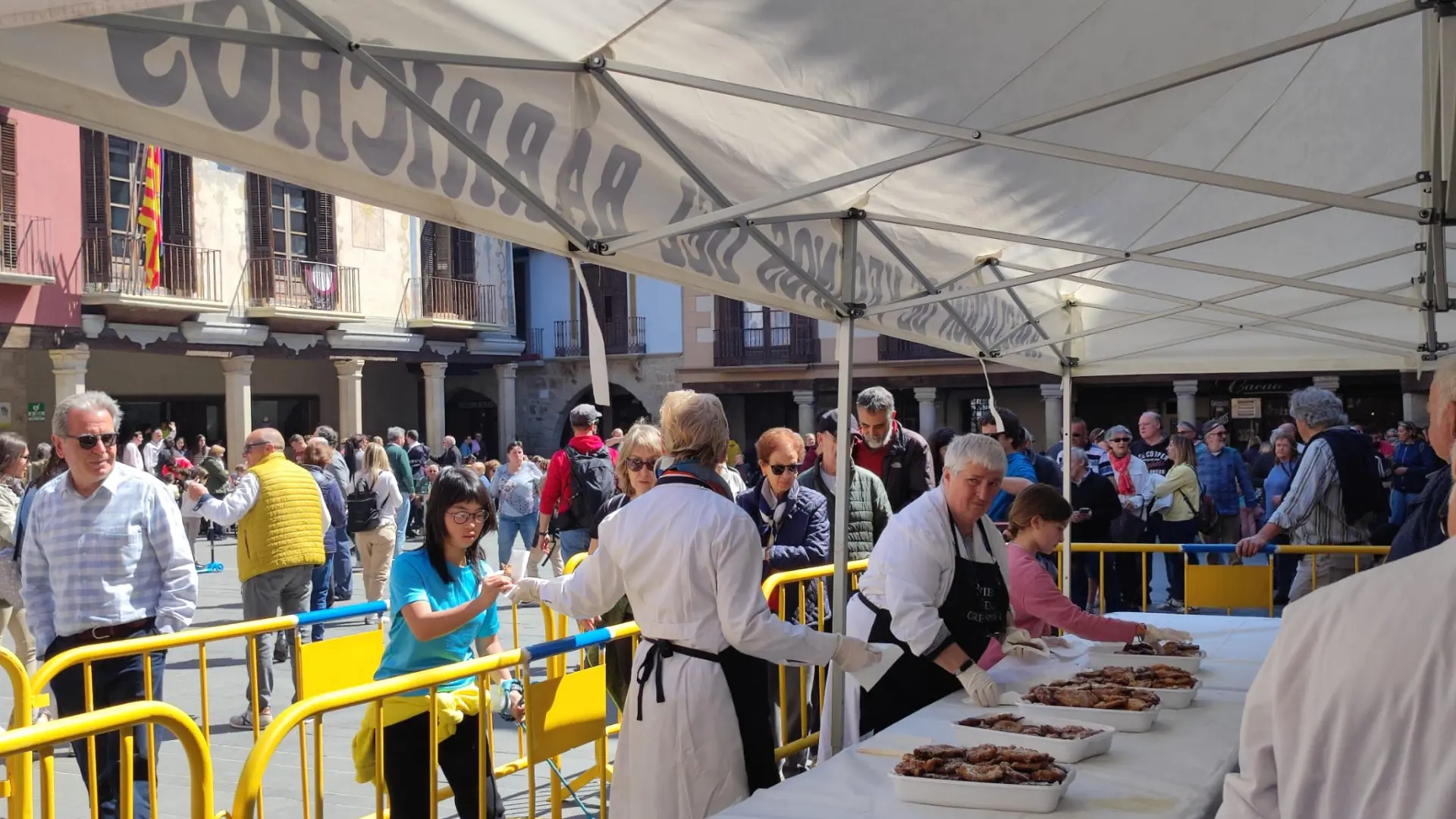Se prevé repartir 3.000 crespillos en la Fiesta del Crespillo de Graus ...
