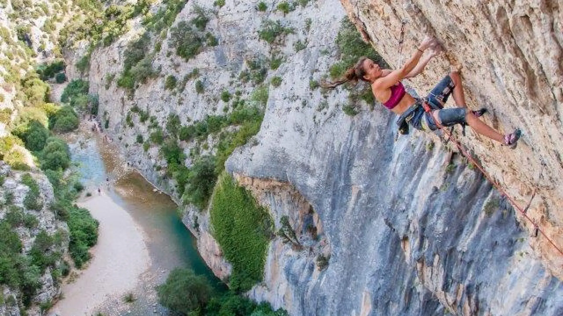 Rodellar, el paraíso para escaladores nacionales, coreanos o americanos