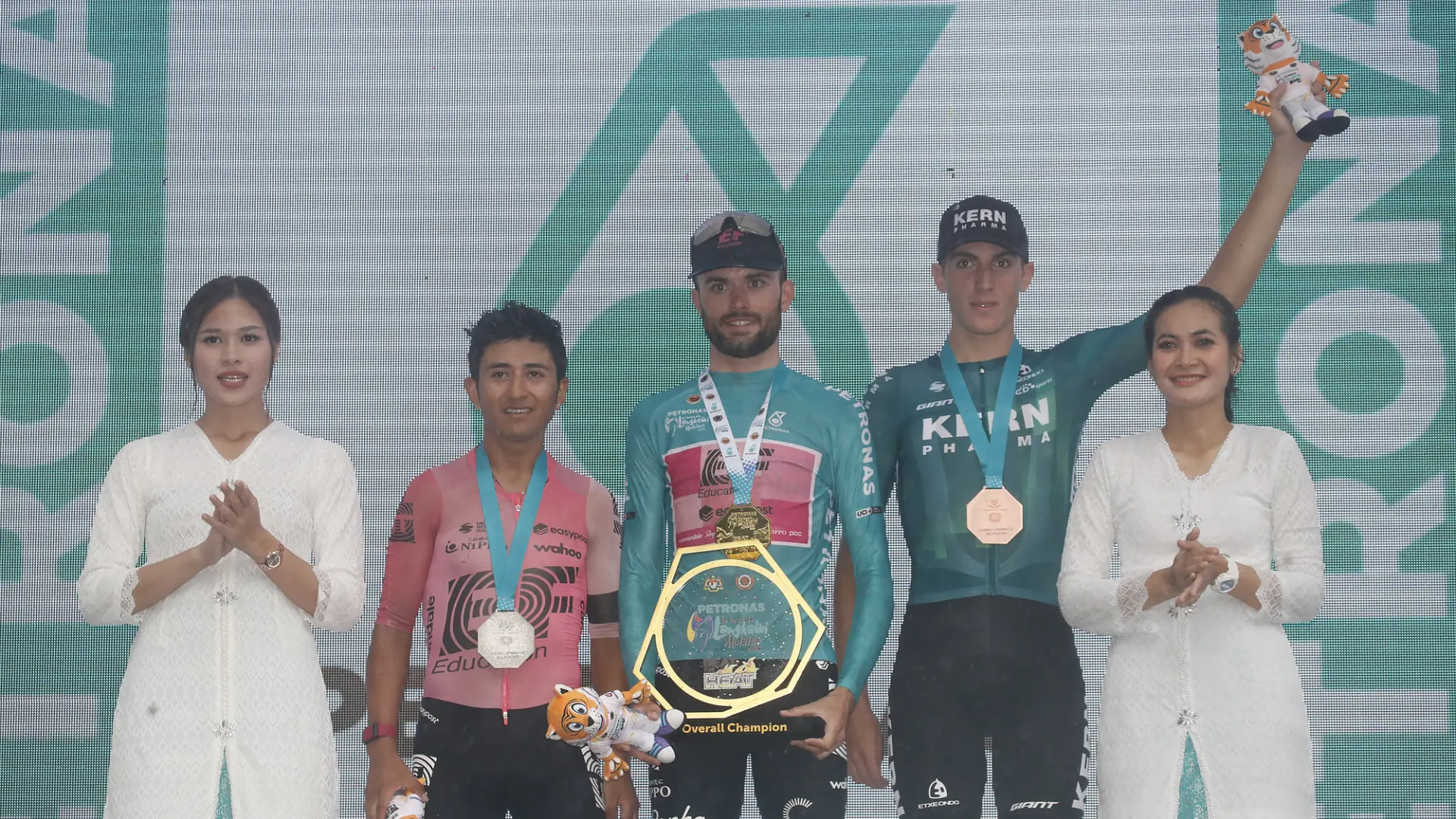 Pablo Castrillo sube al podio final del Tour de Langkawi en su mayor ...