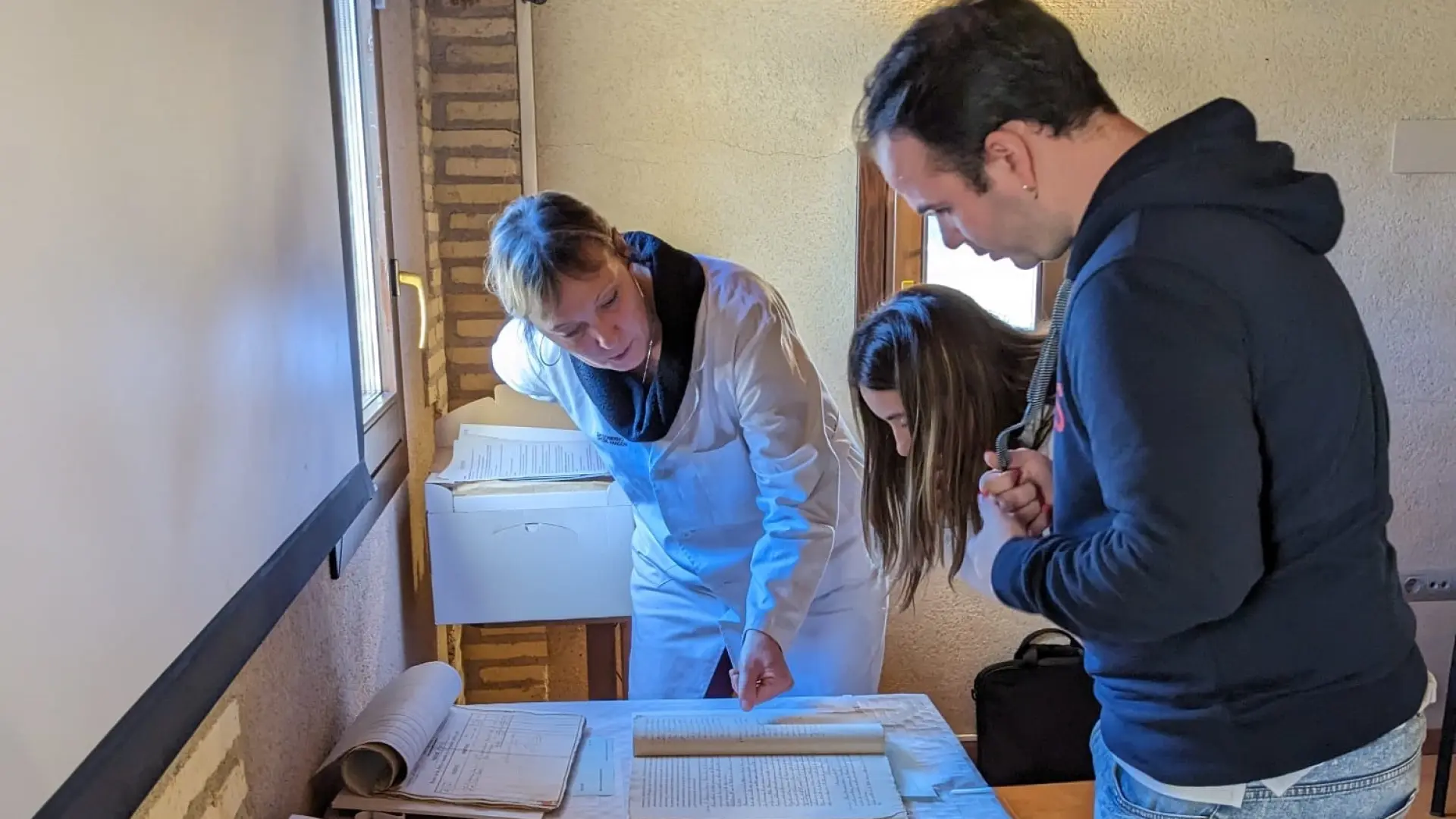 La Hoya lleva el archivo y sus documentos al CRA Montearagón de Tierz