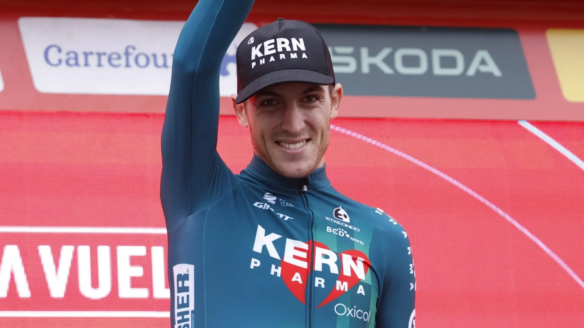 Pablo Castrillo firma por tres temporadas con el Movistar Team