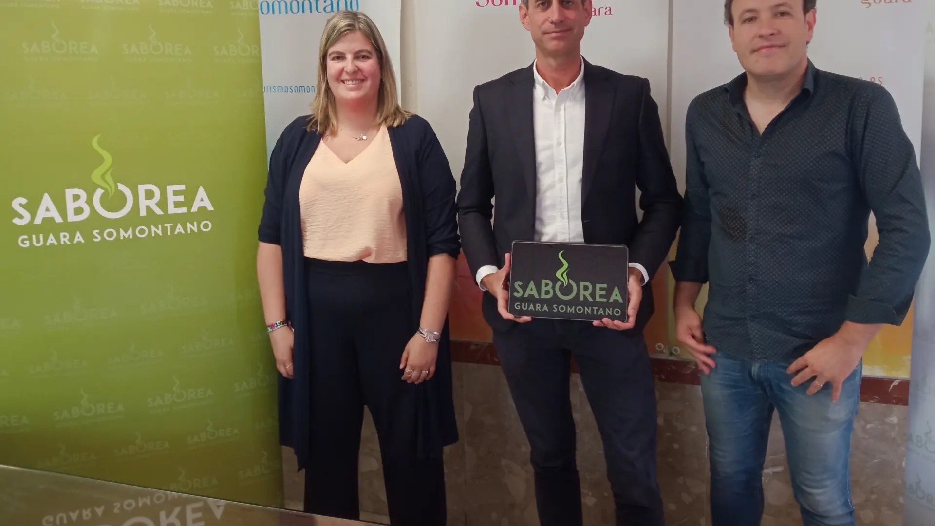 La marca Saborea Guara Somontano opta por una imagen que juega con el ...