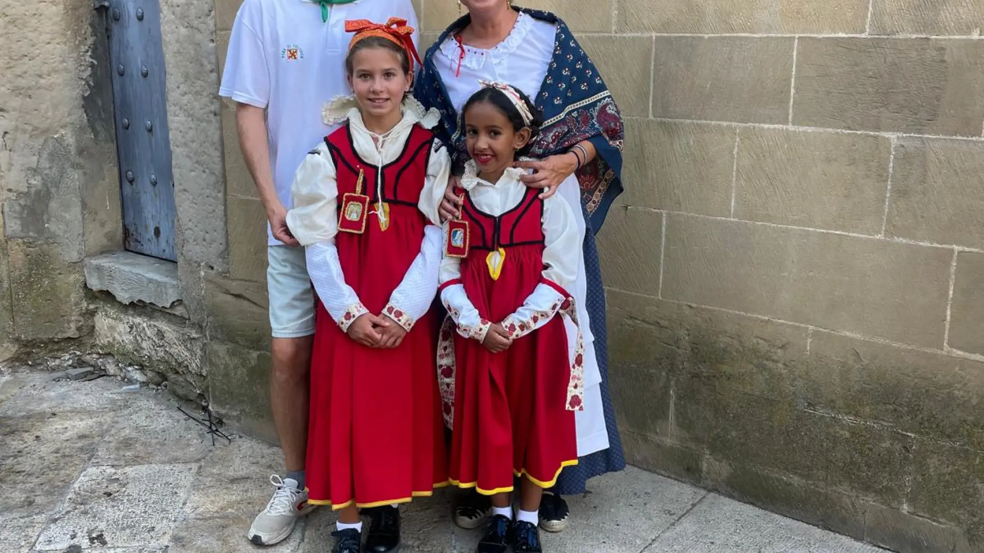 Alouda busca 5 familias del Alto Aragón para Vacaciones en paz