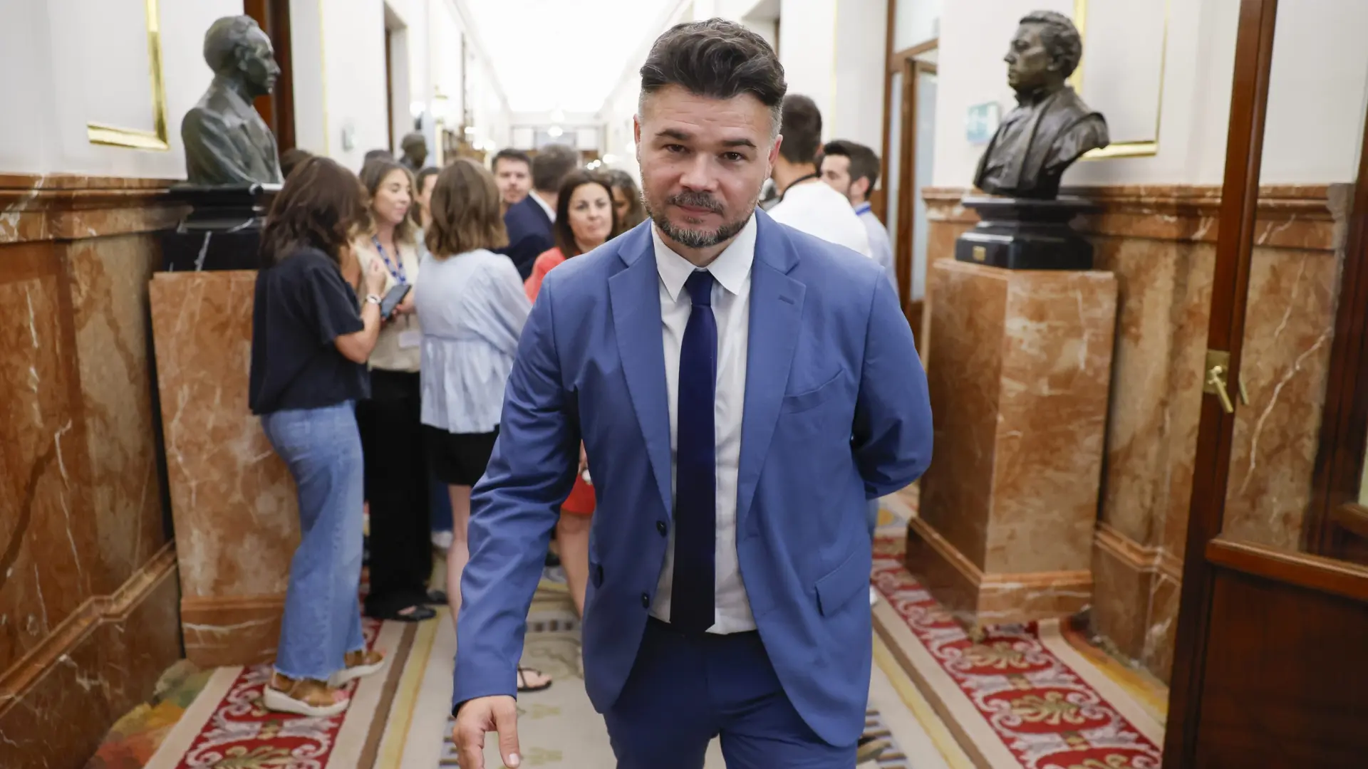 Rufián dice que ha visto a Sánchez "tocado" tras reunirse con él en Moncloa