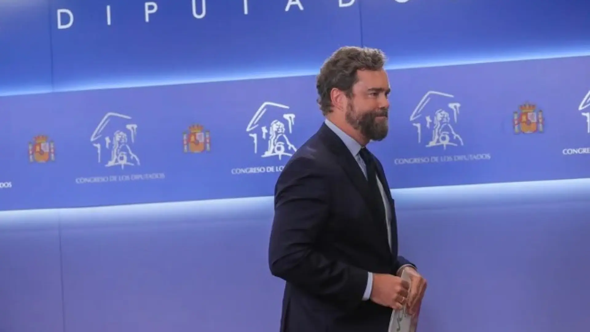 Iván Espinosa de los Monteros visita esta tarde Huesca