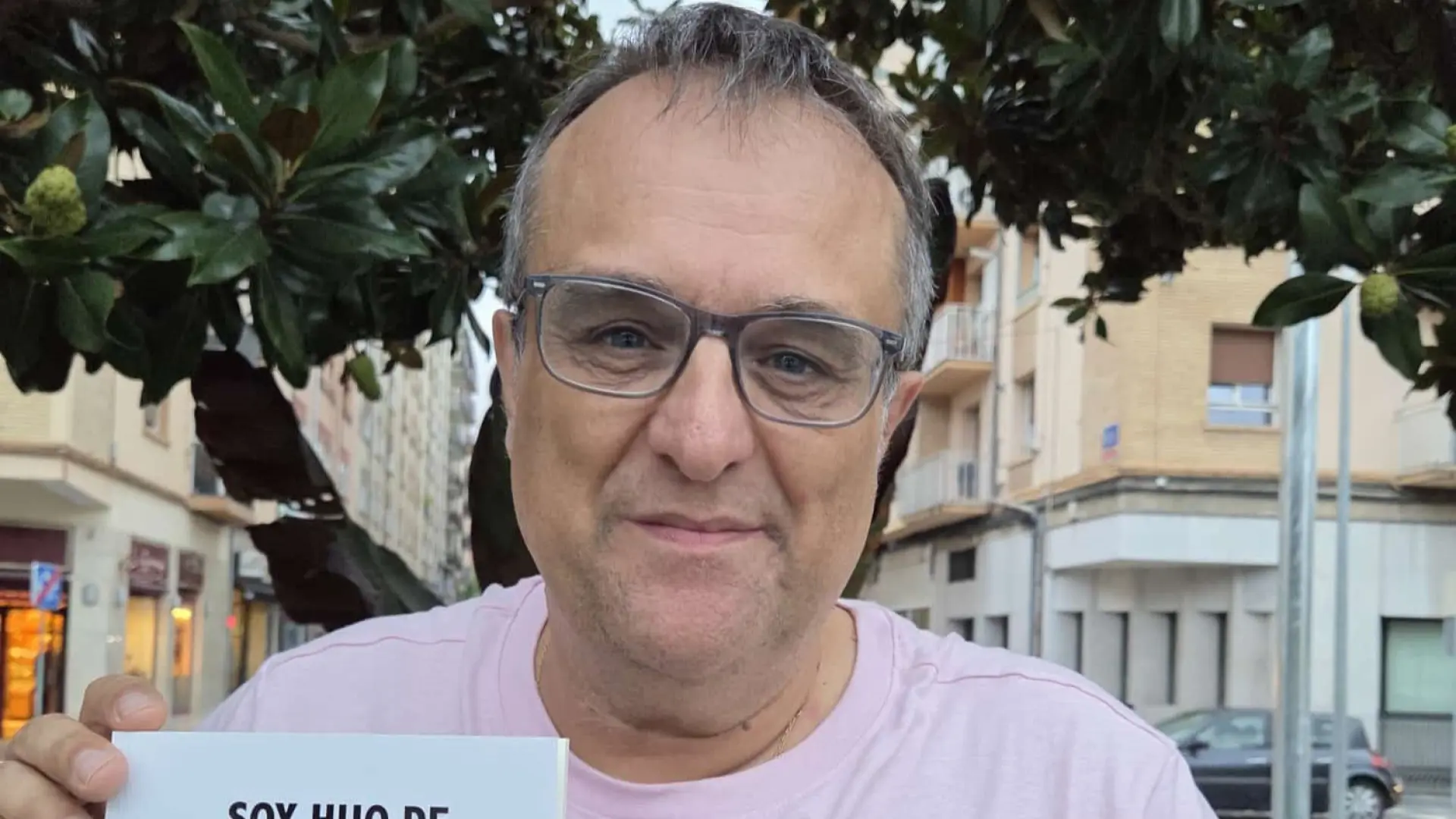 Alberto López Escuer: "El relato es una ventana a la realidad, y cada uno de ellos un retazo de ...