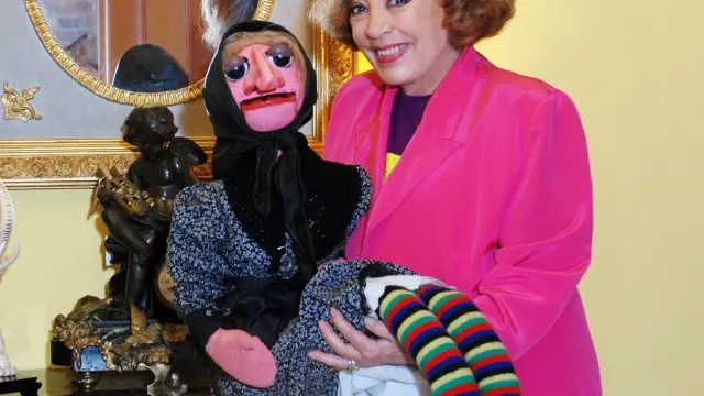 Muere a los 80 años la humorista de Mari Carmen y sus muñecos en su ...
