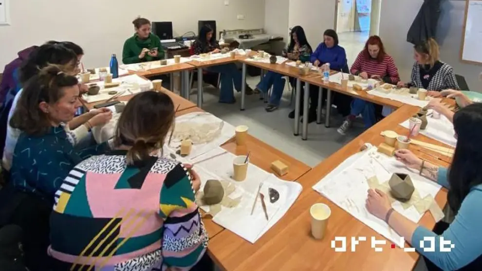 El ArtLab ofrece en marzo formación en podcast, creatividad y producción musical