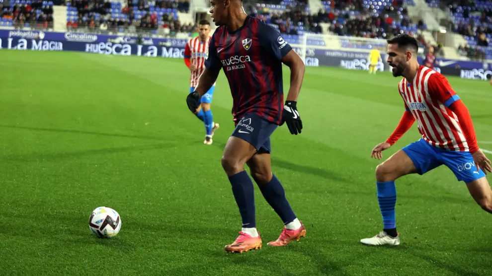 Kevin Carlos, cedido al Yverdon Sport suizo