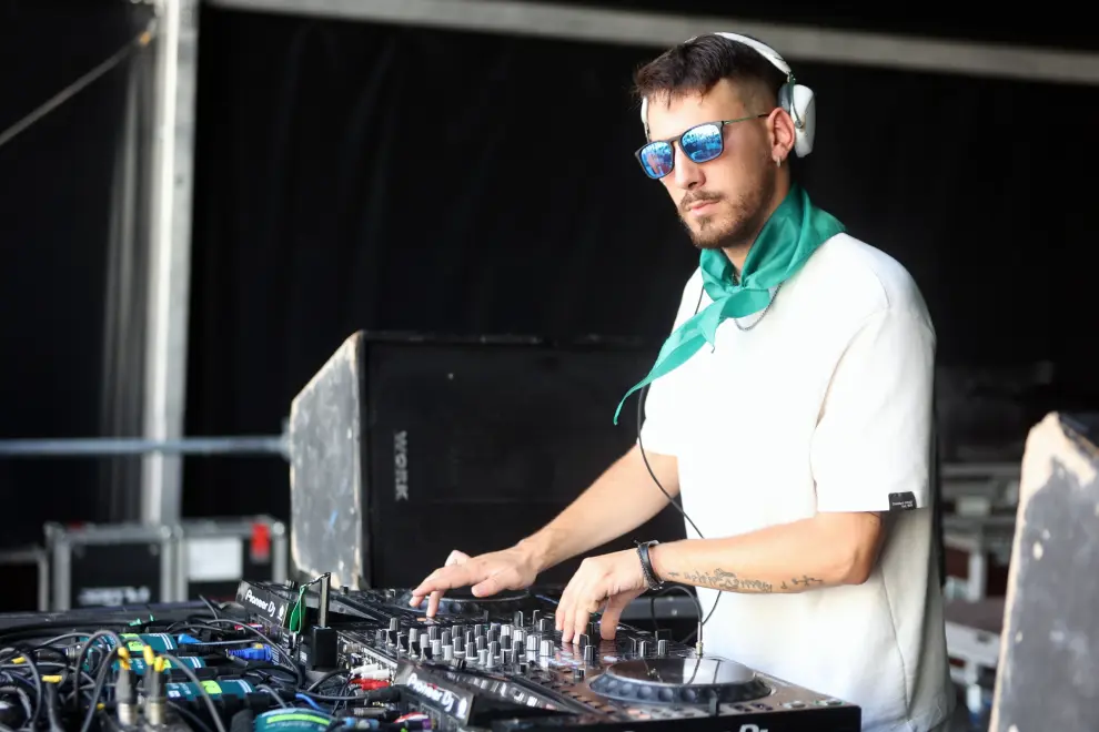 ¿Cómo se ha vivido la fiesta en la plaza de Navarra? | Imágenes