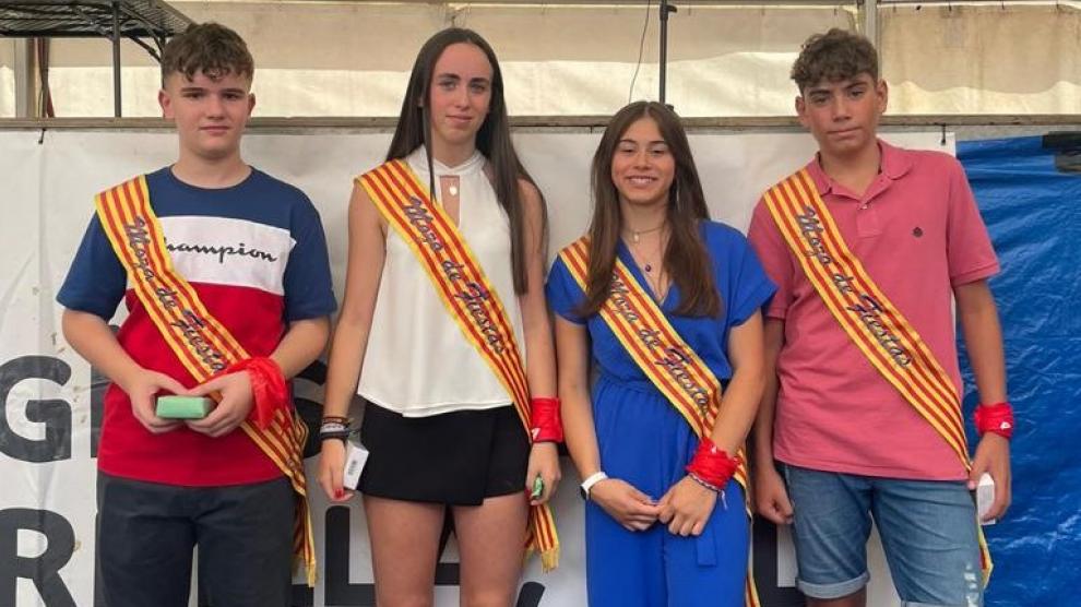 Escarrilla inicia sus fiestas con la presentación de sus Mozos y Mozas ...