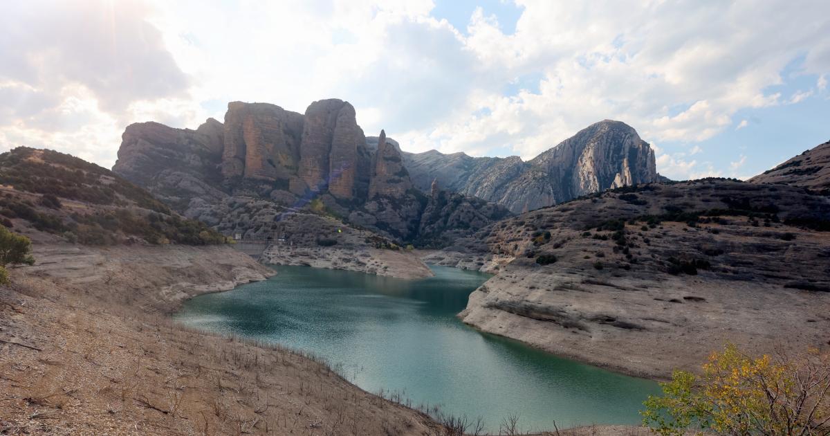 Las reservas de los embalses del Ebro decrecen hasta el 39,5 %
