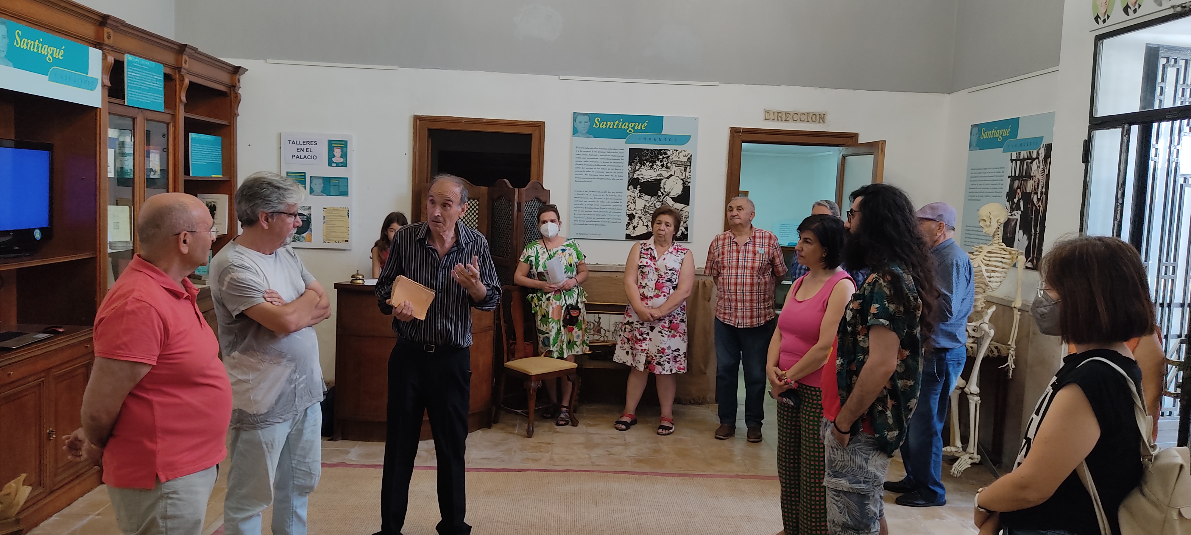 Abierta la exposición "Santiagué, un niño carnicraba" en el Palacio de ...