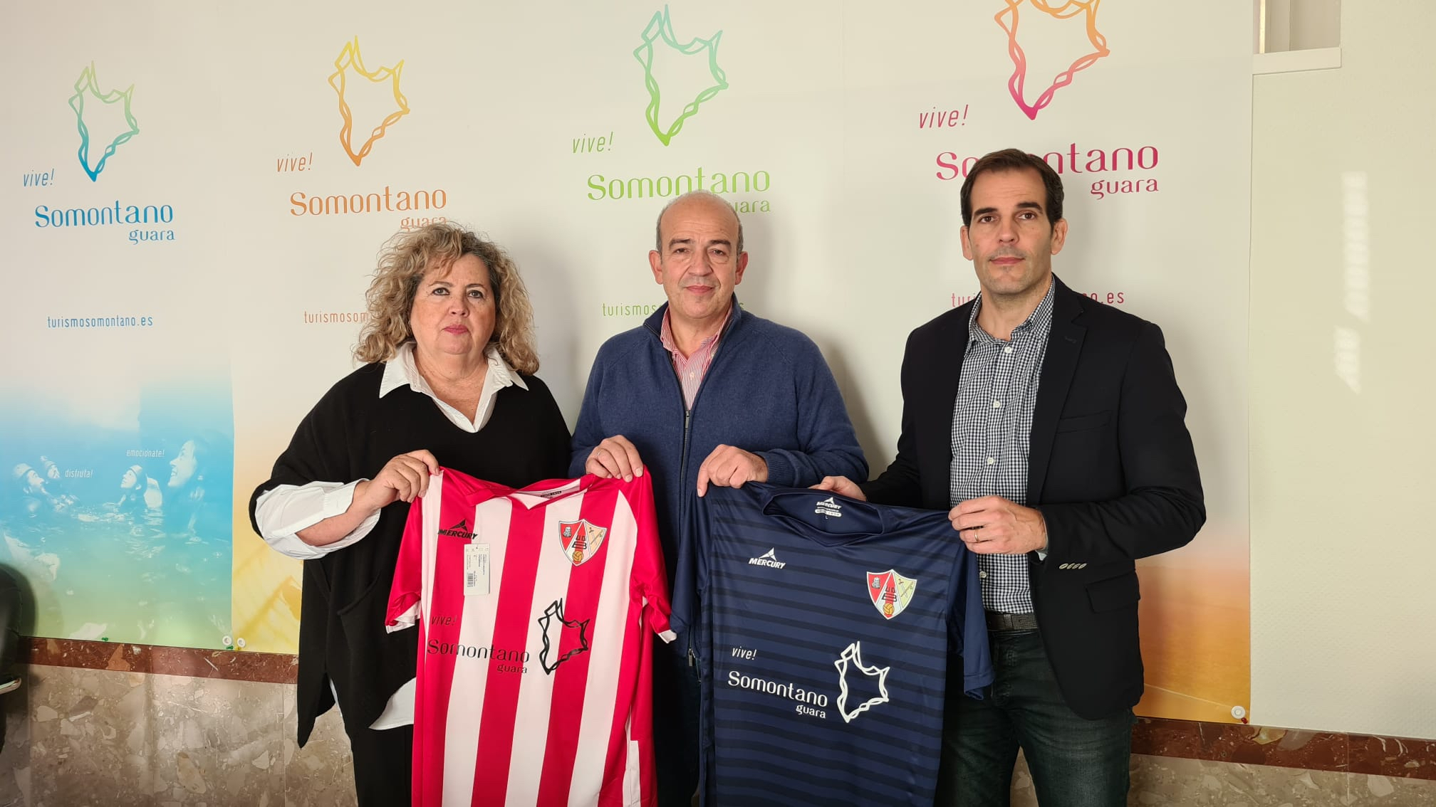 La Comarca de Somontano de Barbastro patrocina a la U.D. Barbastro