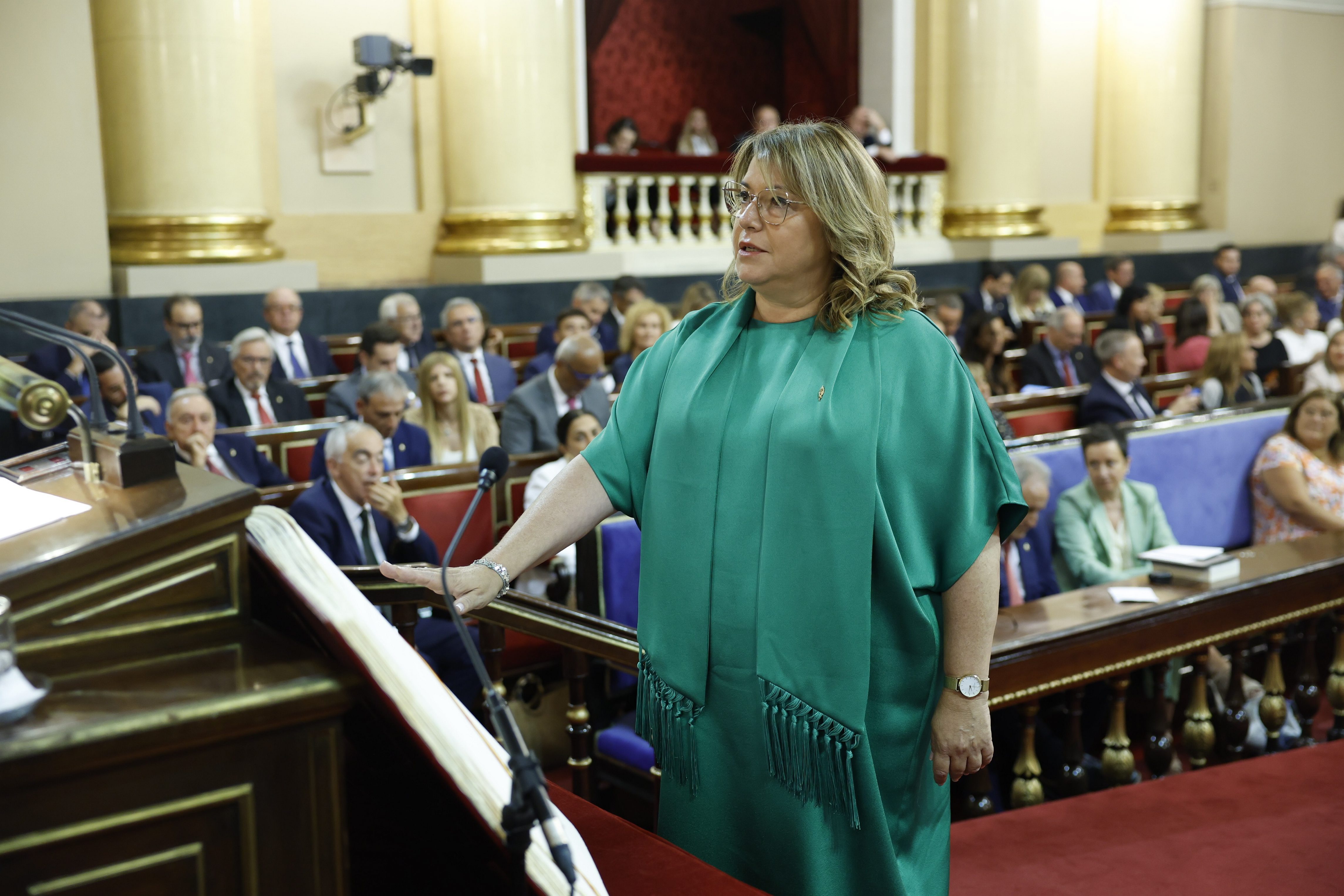 Los socialista Rosa Serrano, María José Villalba y Miguel Dalmau toman ...