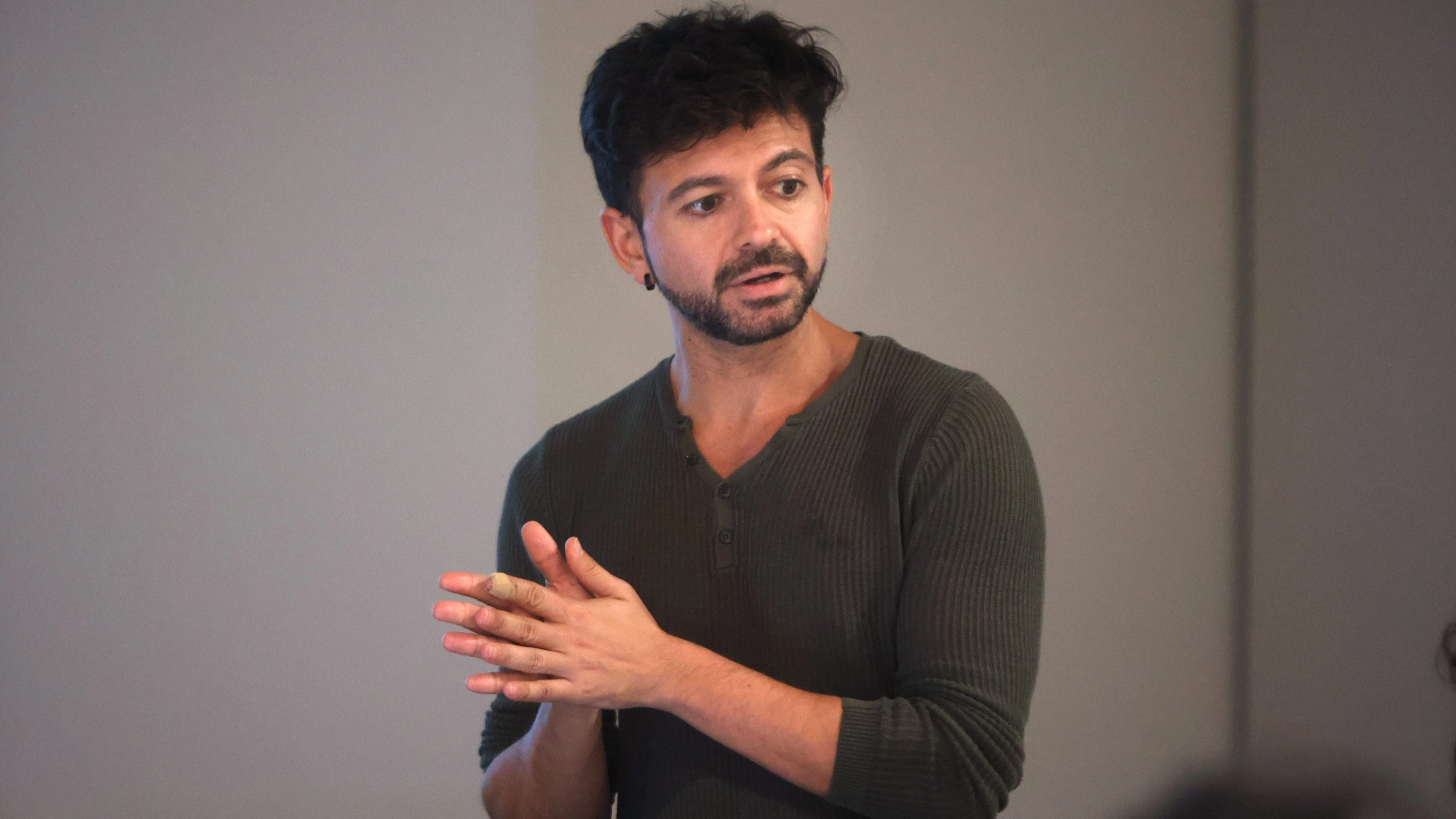 Jesús Torres: “Nadie escribe sobre lo que no conoce”