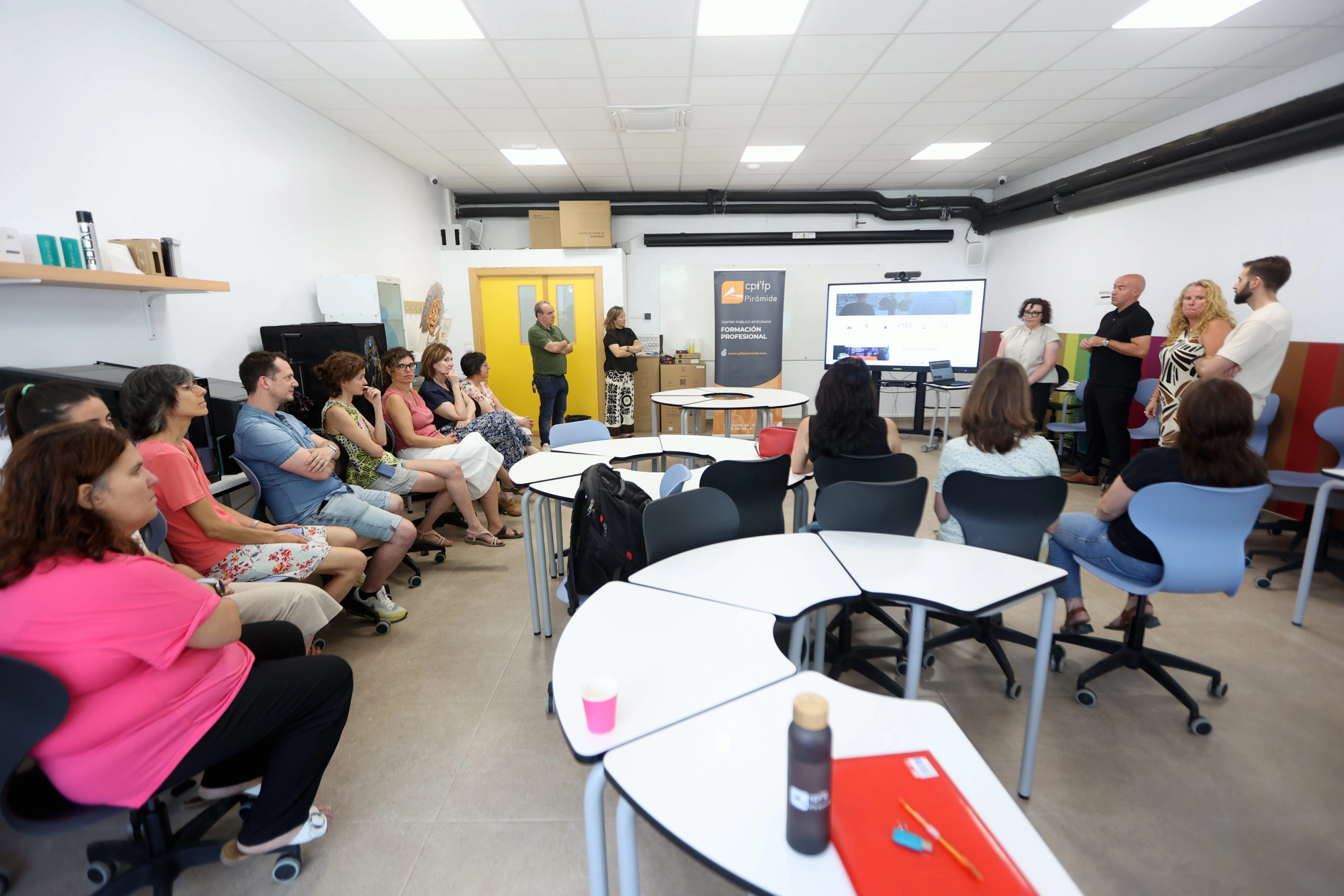 El CPIFP Pirámide modela los laboratorios del futuro